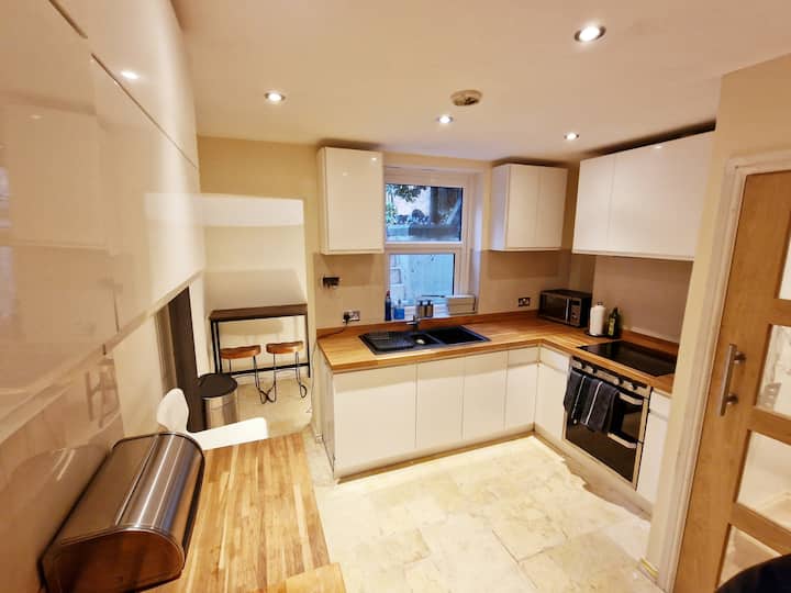 Banbury Townhouse Ideal For Horton Hs2 Silverstone - Banbury