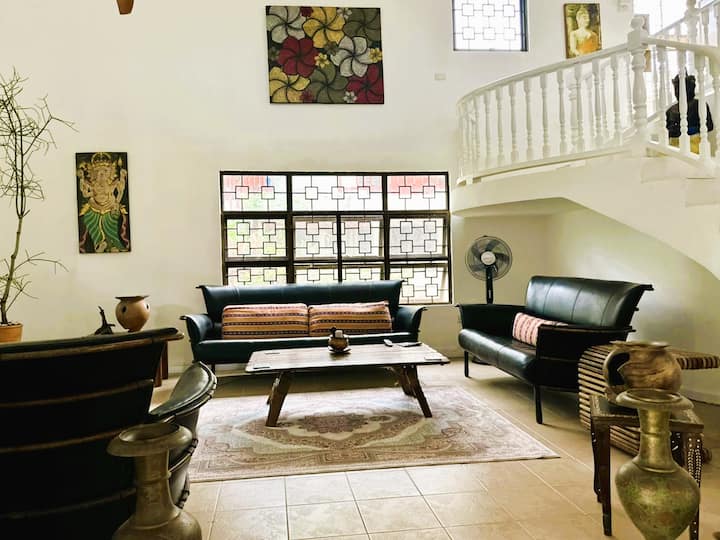 Residence 71 - Queen Suite W/ Bathroom And Balcony - Nadi