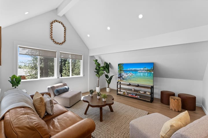 Walk To Speedboat Beach - Incline Village