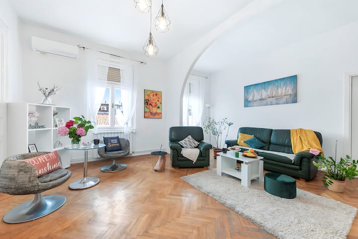 Stylish & Spacious Residence - Near Center - Rijeka