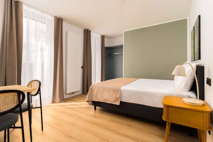 Vienna Favoritenstr | Suite With Rooftop Terrace - Vienna