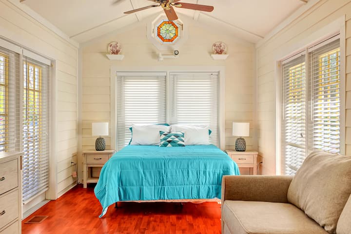 Storybook Home In Downtown Stuart - Stuart, FL