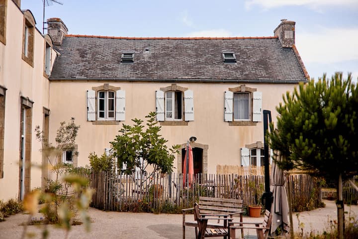 La Maison Des Soeurs - Pointe du Raz