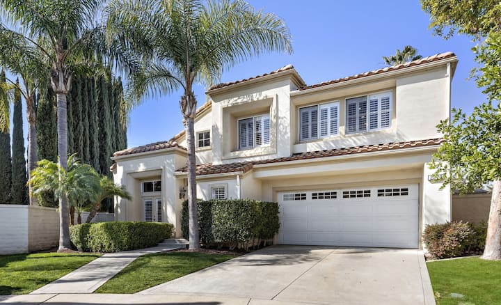 So Cal Living - Tustin, CA