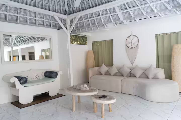 Seminyak Villa, Pool, 2 Min To Double Six Beach - Kuta