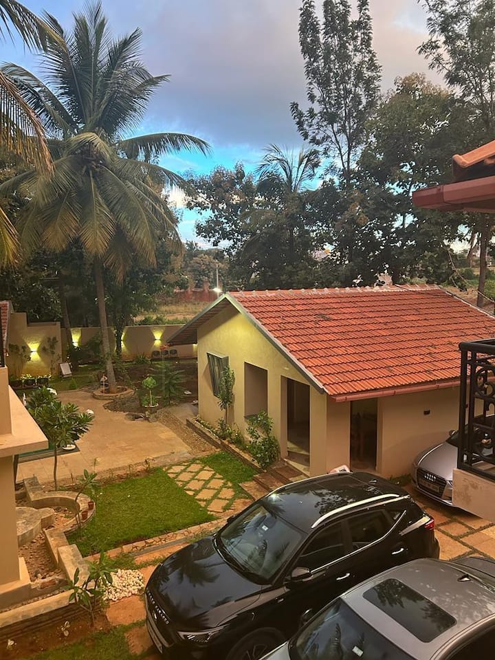 Airyaman Holistic Hive Room (Earth 1) & (Air 2) - Srirangapatna