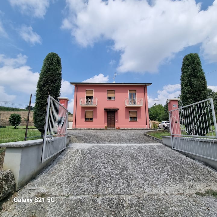 Da Tommy B&b , Casa Vacanze Relax Come A Casa Tua! - Fidenza