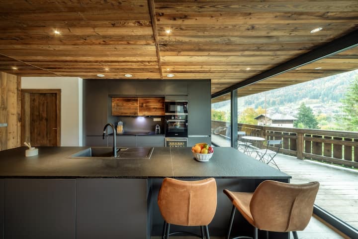 8 Minutes Walk To Supermorzine Ski Lift, Hot Tub - Morzine