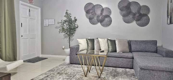 Big Tv 2 Bedroom Apartment Cooper City - Cooper City, FL