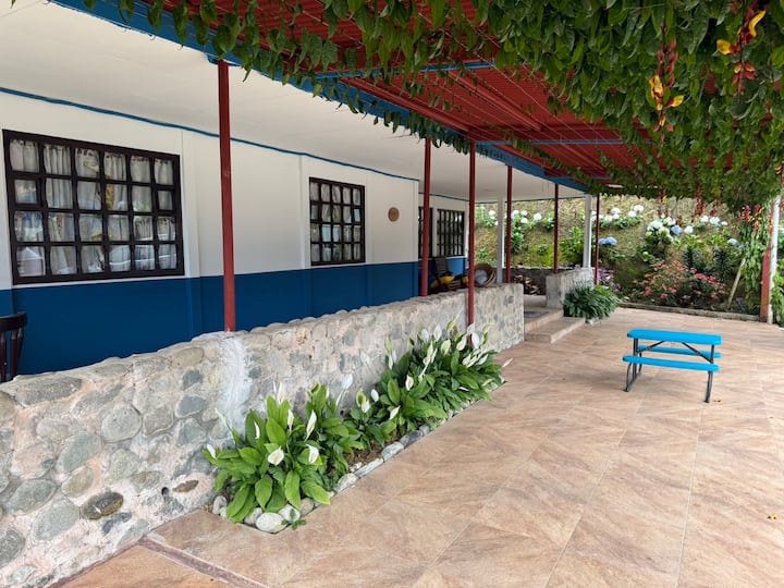 Cabaña Virgen De Santa Lucía - Limon