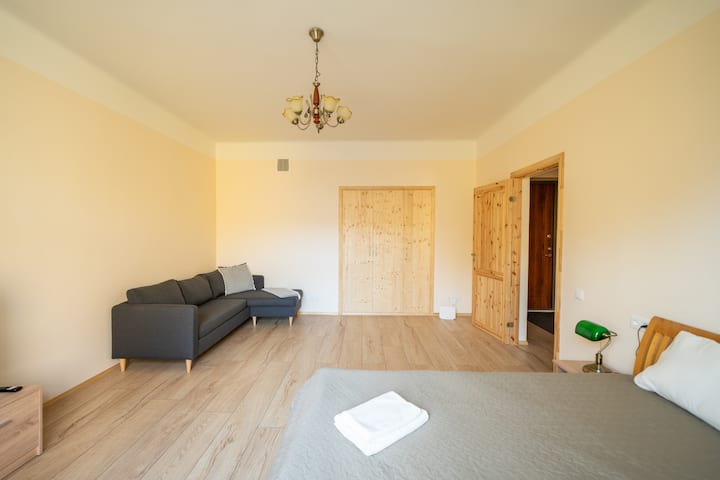 Modern City Stay: New, Central & Fully Equipped - Riga