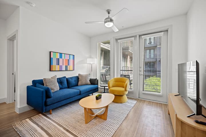 Premium 2bd Apartment | Placemakr Downtown Austin - Austin, TX