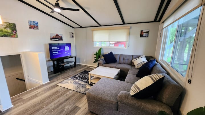 Spacious Dells Home | Arcade • Near Waterparks - Wisconsin Dells, WI