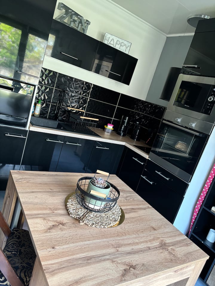 Maison De Campagne Avec Option Spa Et Climatisé - Villeneuve-sur-Yonne