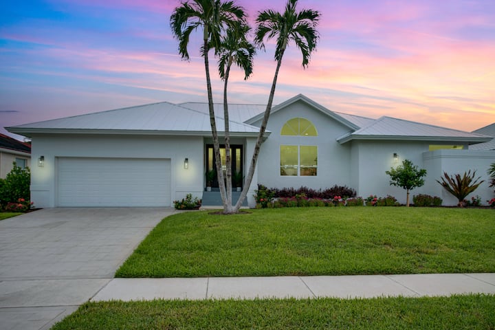 Three Palms-3 Bedroom 2 Bath Walk To Tigertail! - Marco Island, FL