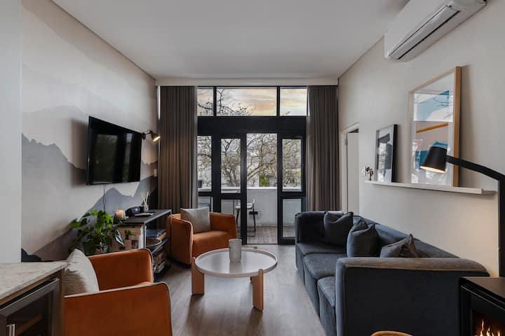 Central Treeview Retreat - Stellenbosch