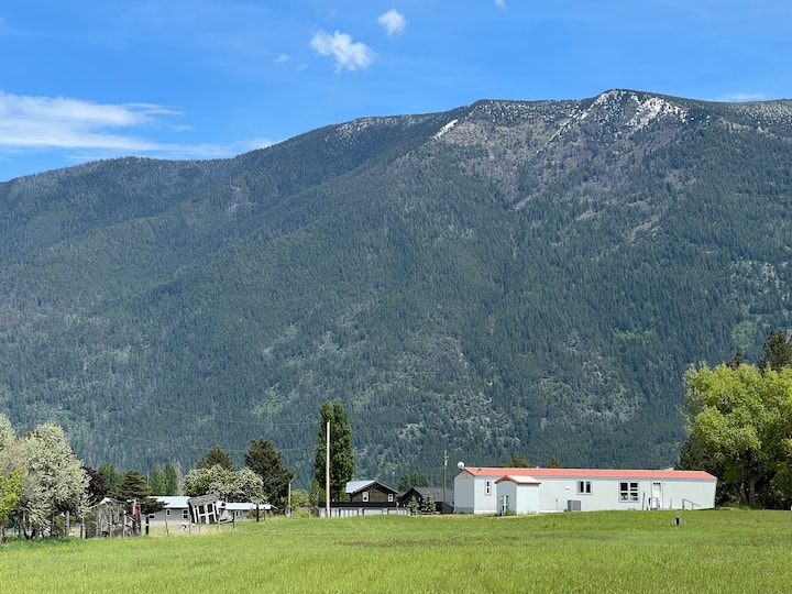 Columbia Falls Glacier Getaway - Columbia Falls, MT