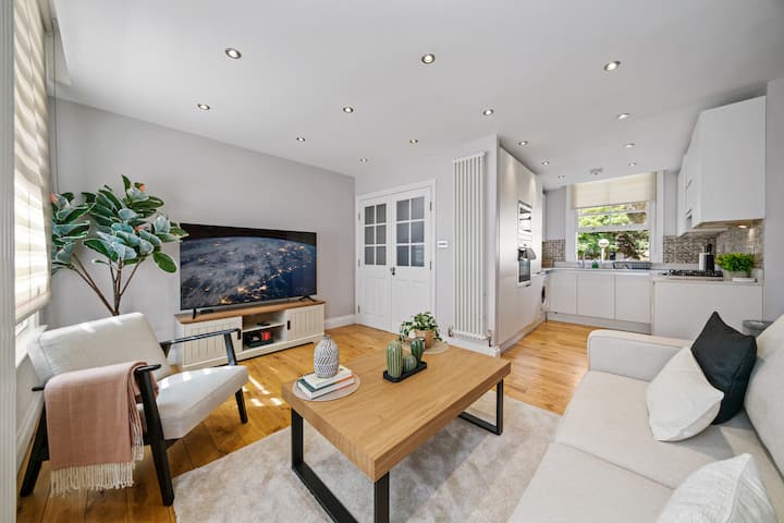 Modern Hidden Gem | Cosy 2br Apartment - Bloomsbury
