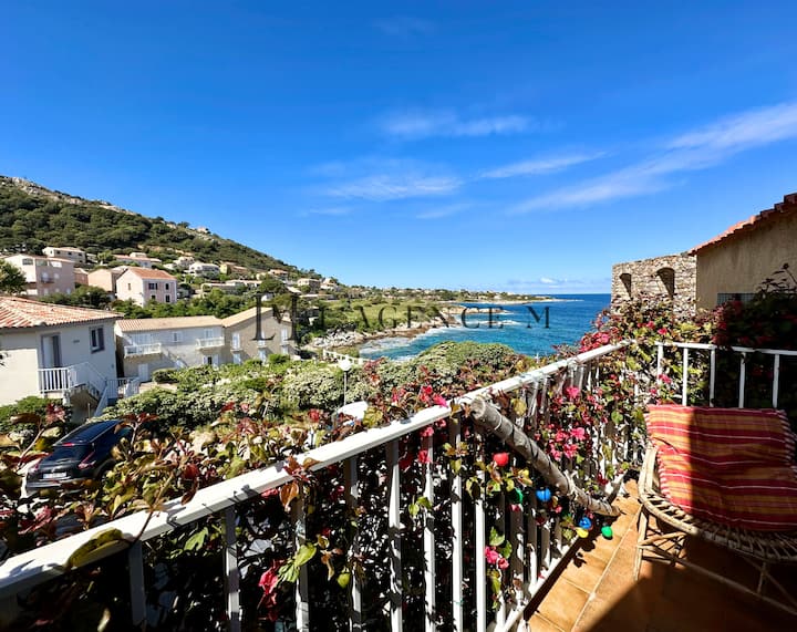Maison De Village Typique Bord De Mer - Algajola