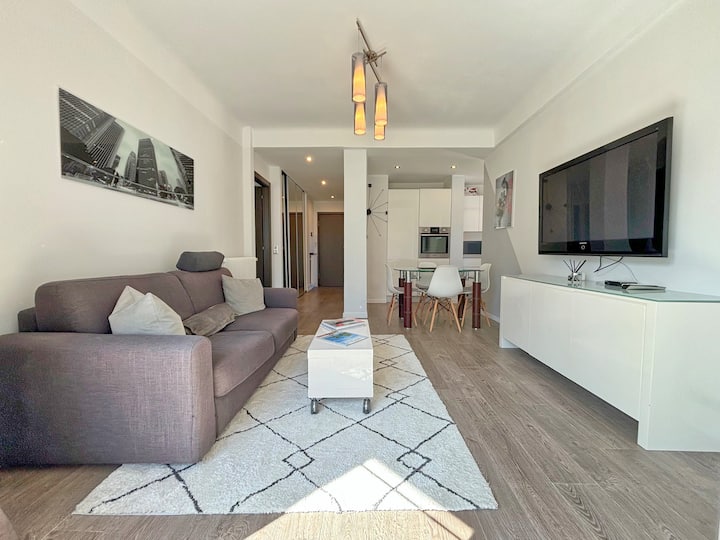 T2 Moderne Cannes - Golfe-Juan