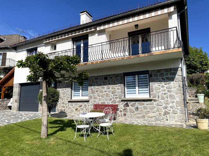 Les Alouettes Jardin Parking 1 Chambre 2 Lits - Aurillac