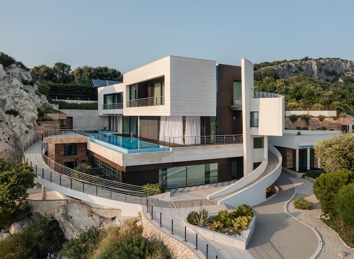 Maestro 2 Bycontinuum Waterfront - Montenegro