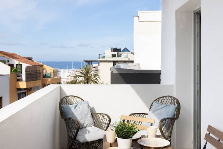 Remote Work I 3 Min Beach I Terrace I Modern Apt - Los Cristianos