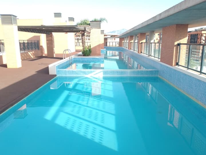 Apartamento 3 Dormitorios Con Piscina En Cubierta - Alicante