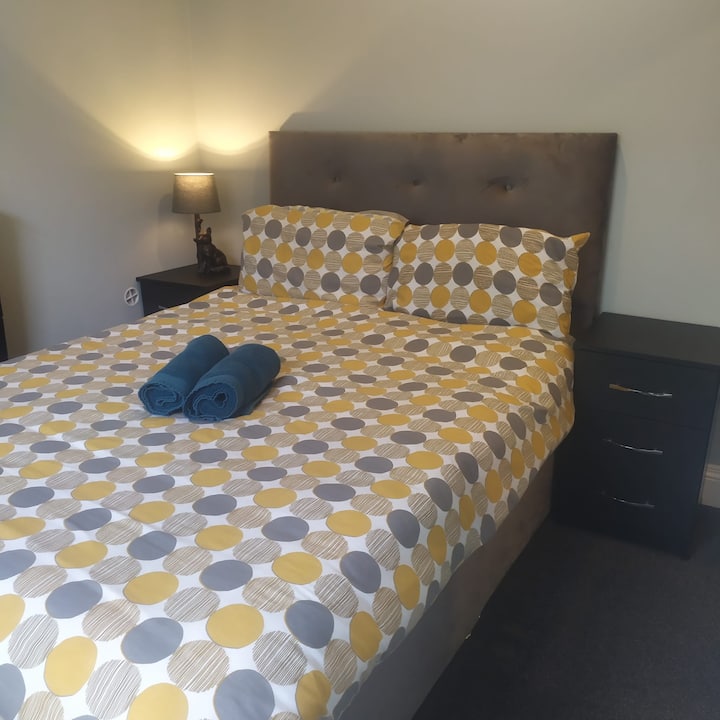Delightful Double Room In Bath - Bath