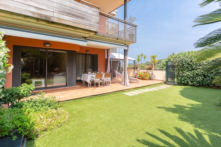 Precioso Apartamento Con Jardín - Lloret de Mar