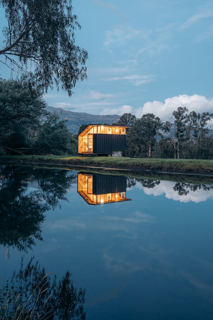 Minicasa Sosteniblen Corona - Cayambe