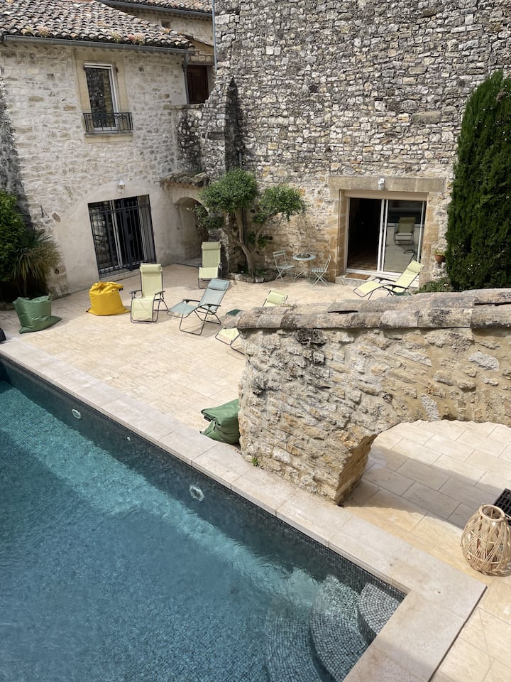 Les 2 Maisons Happy Haveli Pour 12 à 18 Personnes - Uzès