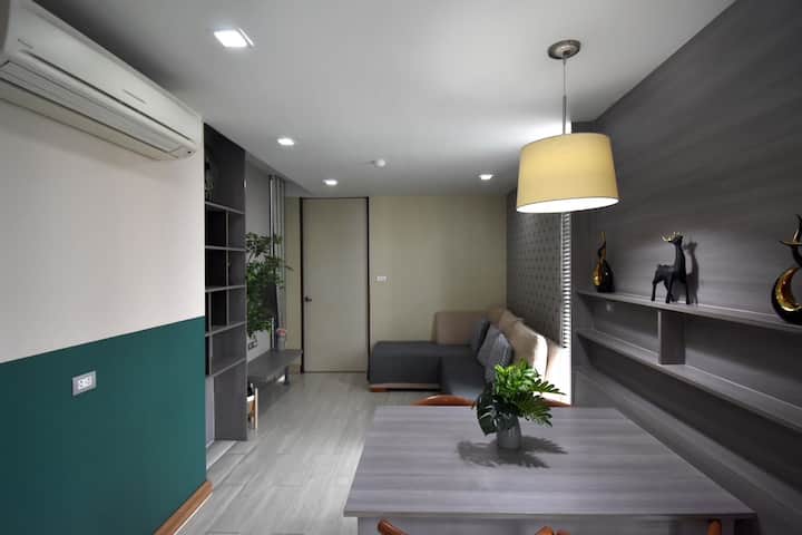 Superior 2 Bedroom 2 Bathroom / 300 M To Bts - Phra Pradaeng