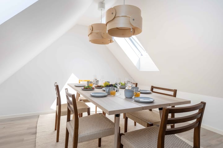 Spacious 2-story Apartment For Up To 10 In Cph - Copenhague
