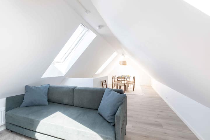 Spacious 4-bedroom Duplex For 10 In Nørrebro - Kopenhagen