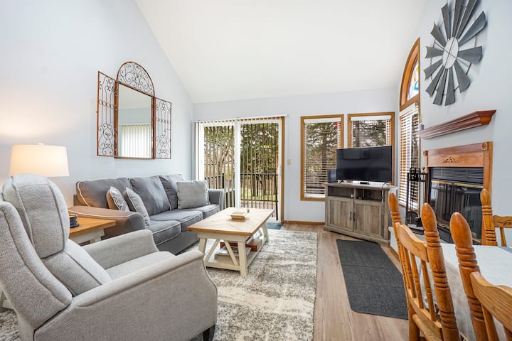 Galena Townhouse Getaway - Galena, IL