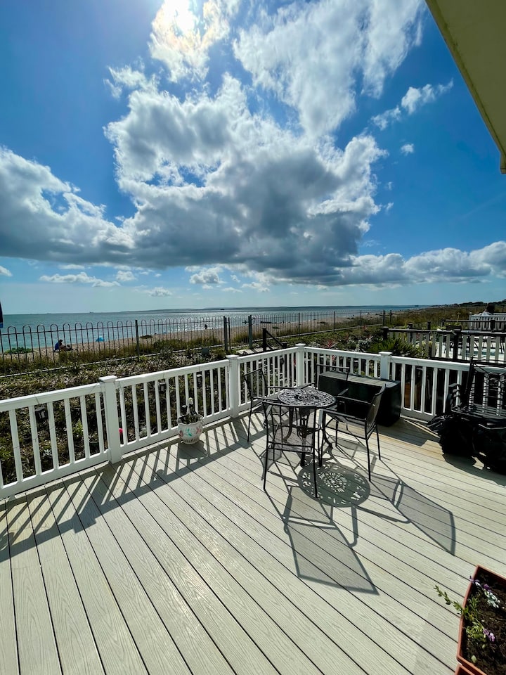 Sea View Lodge With Beach Access - Hayling Island