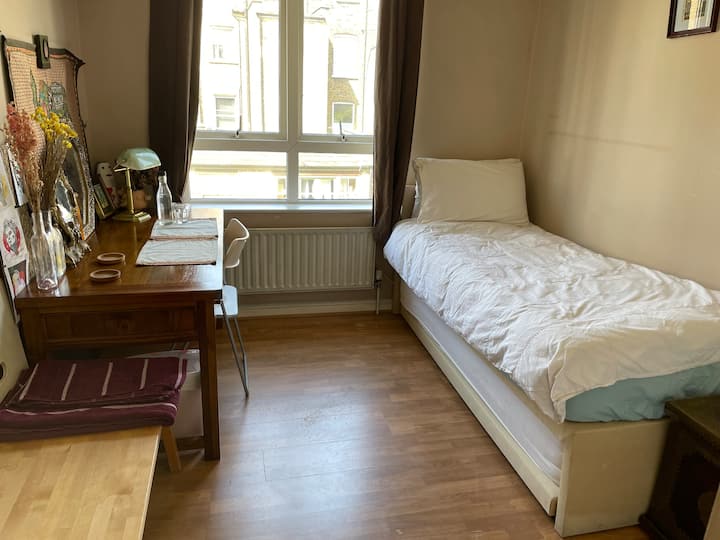 Great Value Single Bedroom - Notting Hill