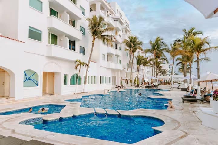4402 (E) Departamento A Pie De Playa - Manzanillo, México