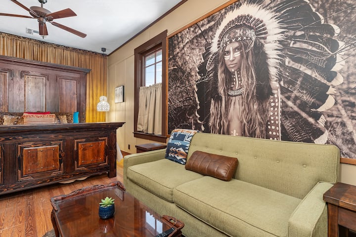 Comanche Moon | Great Location - Fredericksburg, TX