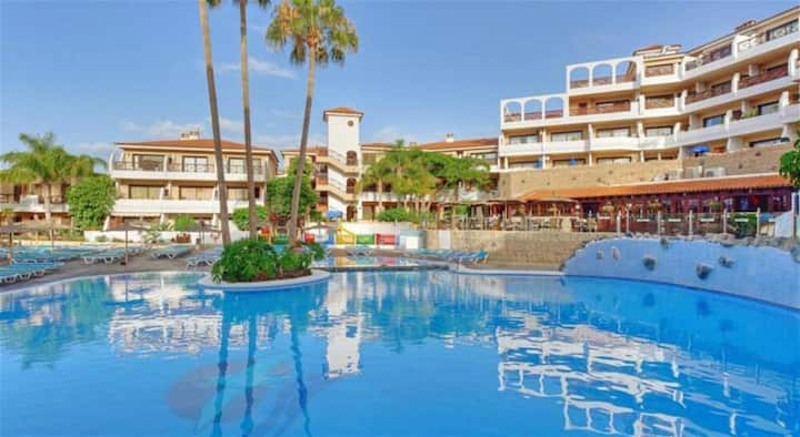Appartement Avec Terrasse Et Piscine Chauffée - Tenerife