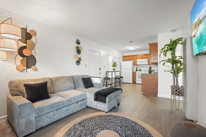 Steps To Beach - Last Minute Lb Deals W/ Parking - Long Beach, CA