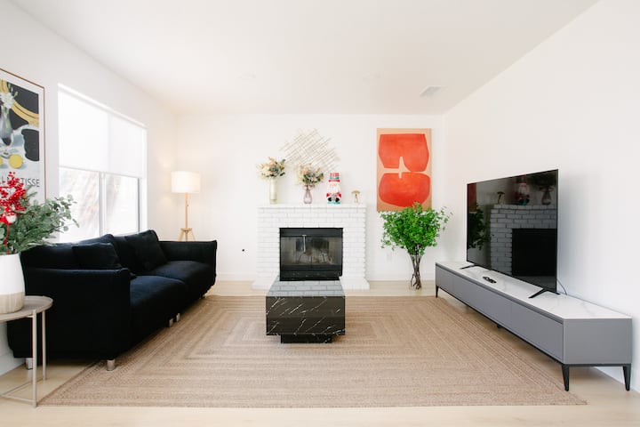 Spacious 4br Home • Near Ont Airport&ont Field - Ontario, CA