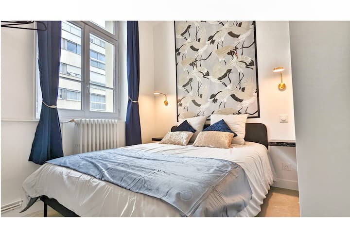 Parisian Nest By The Water • Near Buttes-chaumont - Paris