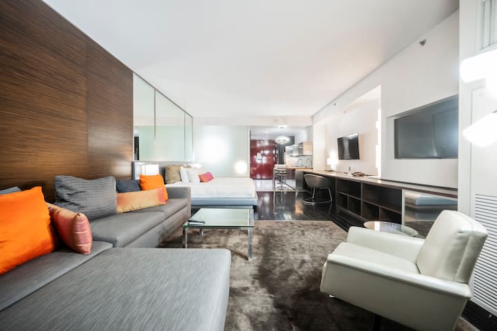 Th24 Strip View Studio W/open Balcony - Las Vegas, NV