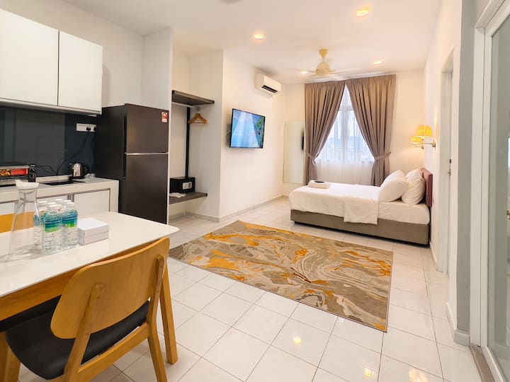 3concordia @Gurney 5a-1 : Studio Suite 1 Car Park - George Town