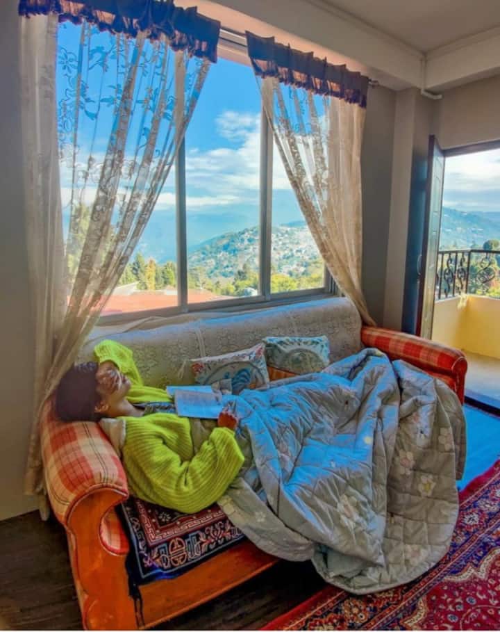4.9 Rated 6br Kanchenjunga Vistas Home W/ Yummeals - Kalimpong