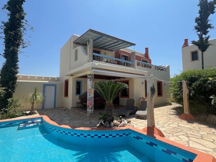Villa Paradiso 2 With Private Pool - Pitsidia