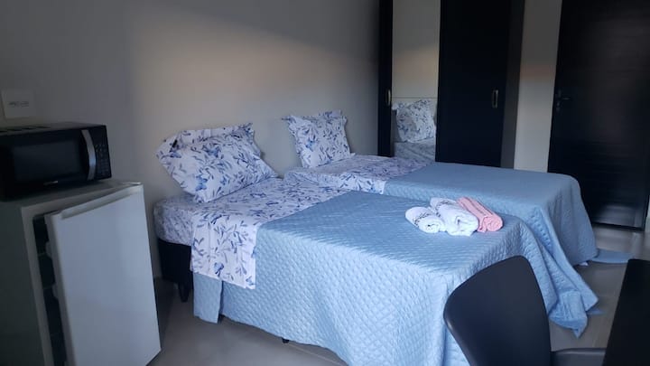 Apartamento 11 Ribeirao Preto Kitnet Wi-fi, Ar - Ribeirão Preto