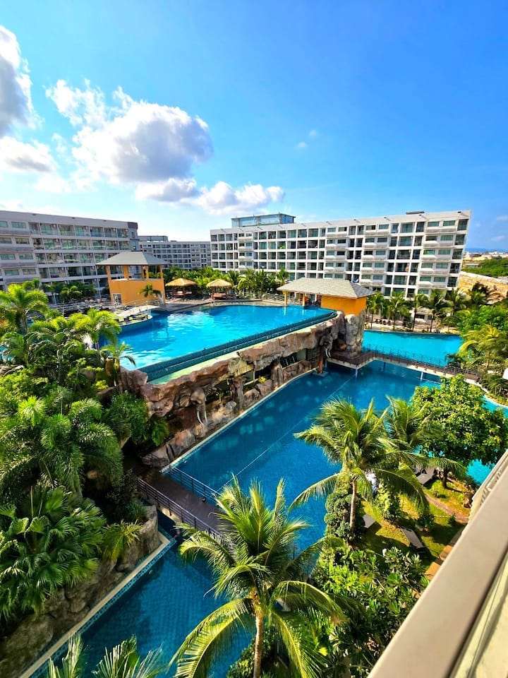 Laguna Beach Resort 3 Top Pool View - Pattaya City